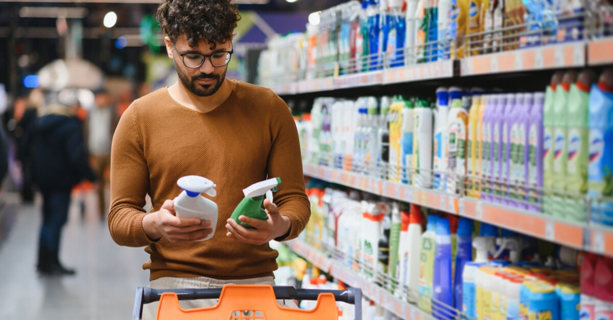 Procter & Gamble Maintains Course Despite Cost and Currency Pressures
