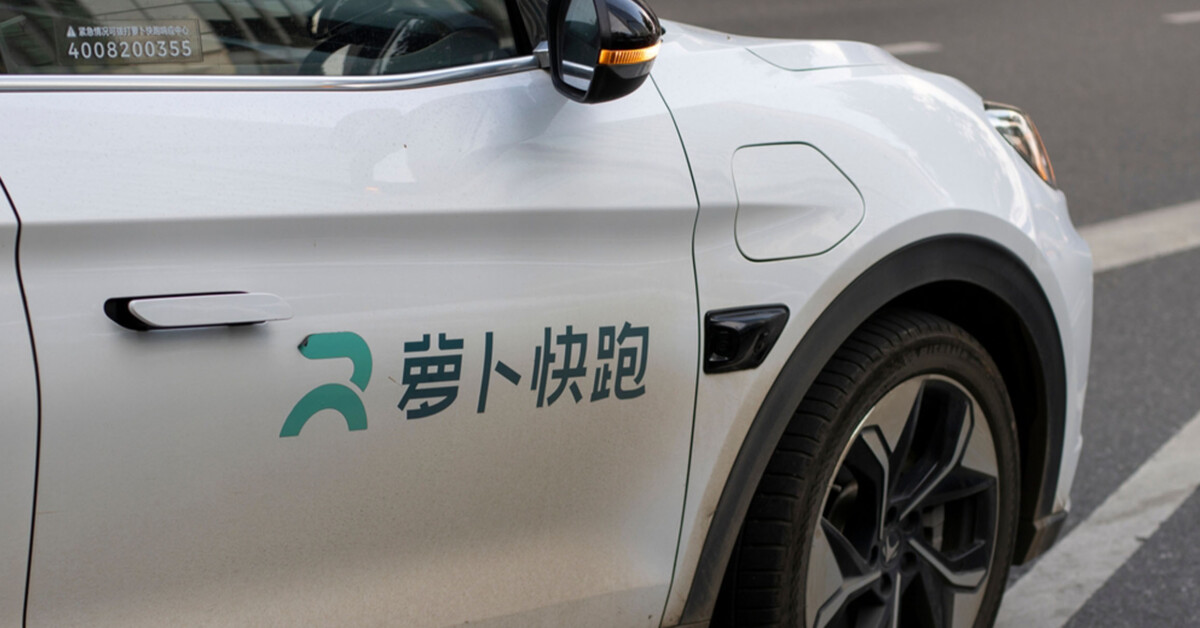 Challenge to Waymo! Baidu Launches Apollo Go in the Global Robotaxi ...